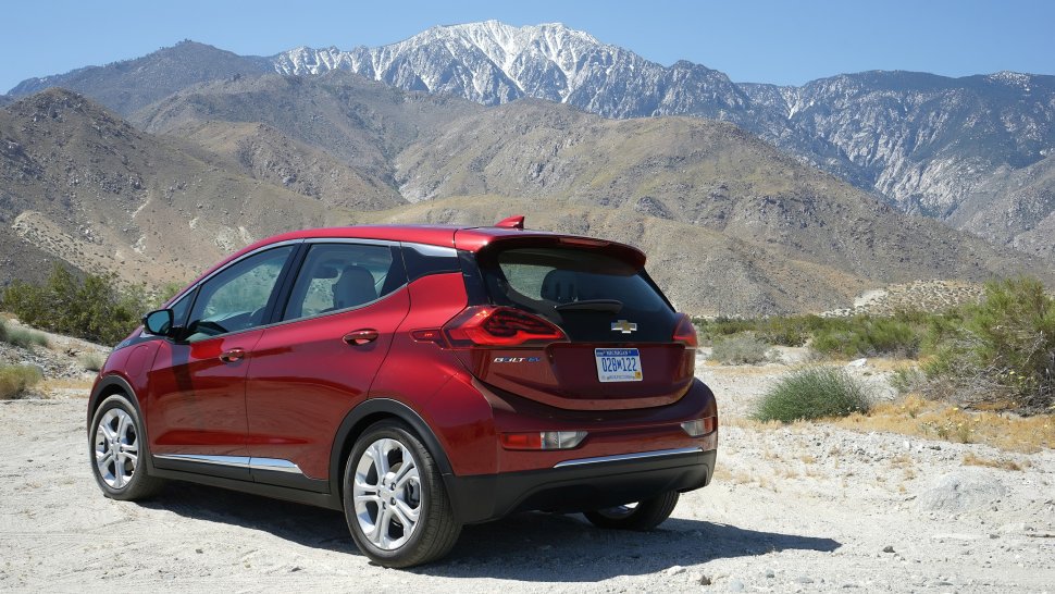 Chevrolet Bolt EV technical specifications and fuel economy